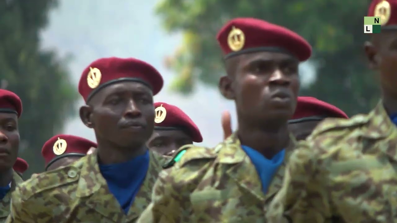 Centrafrique: présentation officielle sous le drapeau centrafricain des ...